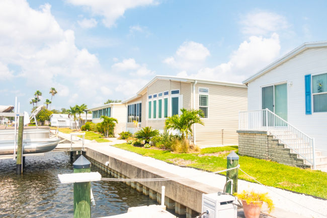 Vinyl Seawall Panels, Pompano Beach, FL | Keys Deck and Dock Supply